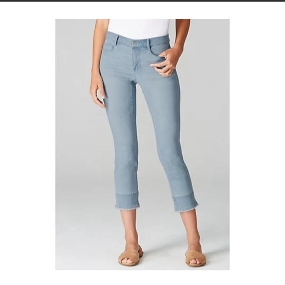 J. Jill | Jeans | J Jill Authentic Fit Light Blue Wash Cropped Jeans 8 ...